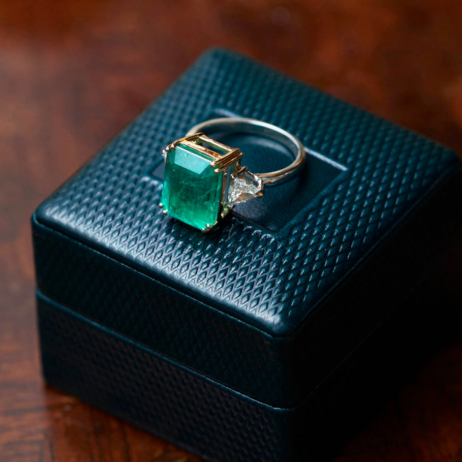 Fenton - Trilogy Emerald Emerald 18kt Yellow Gold Ring